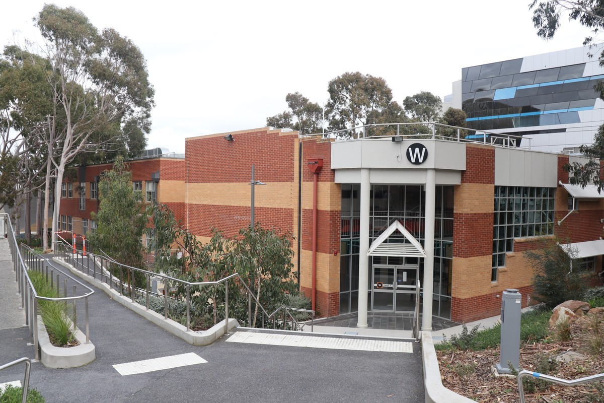 Deakin University - Burwood Campus